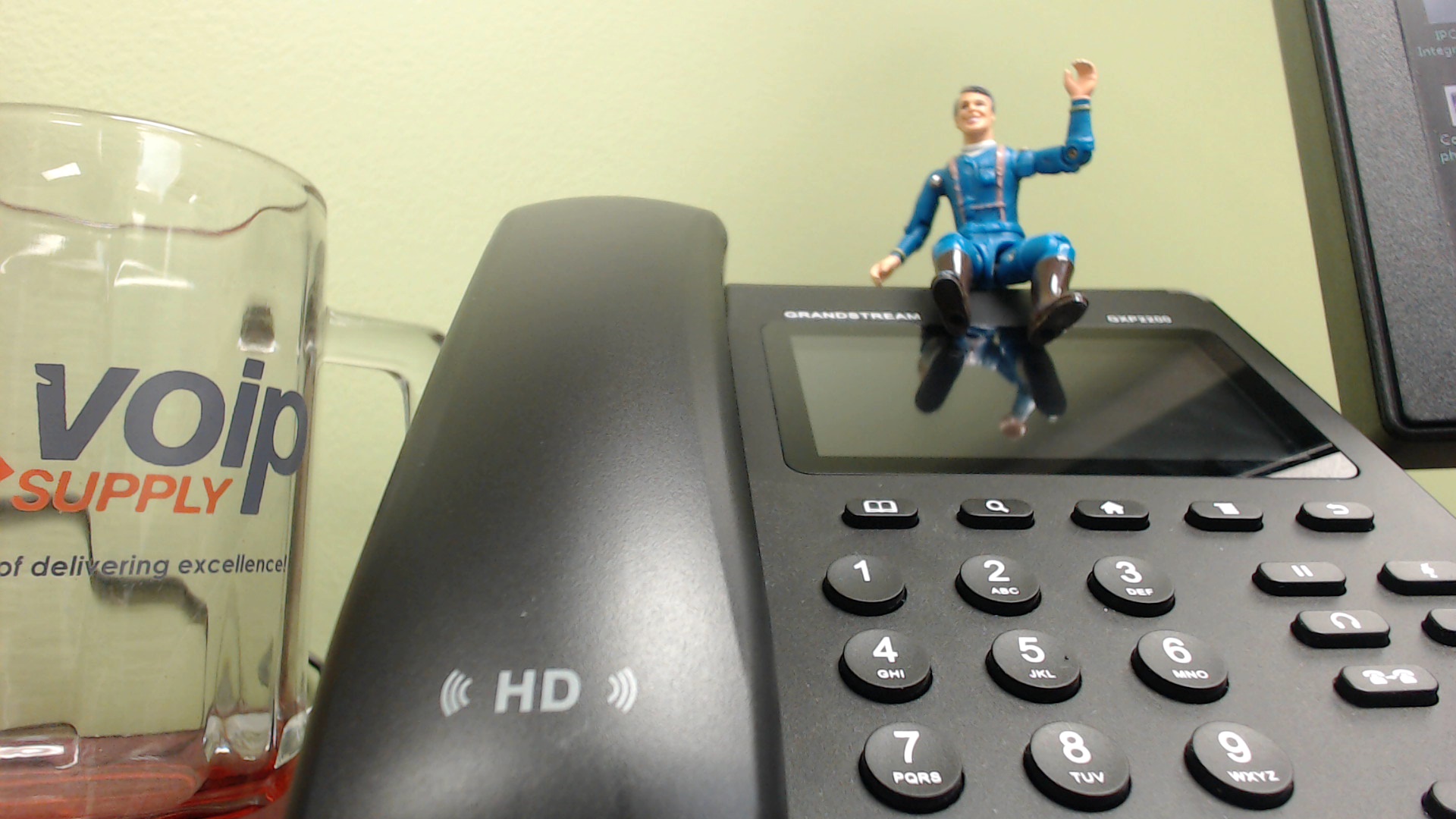 First Look: Grandstream GXP2200 Android VoIP Phone Review - VoIP Insider First Look: Grandstream GXP2200 Android VoIP Phone Review - VoIP Insider
